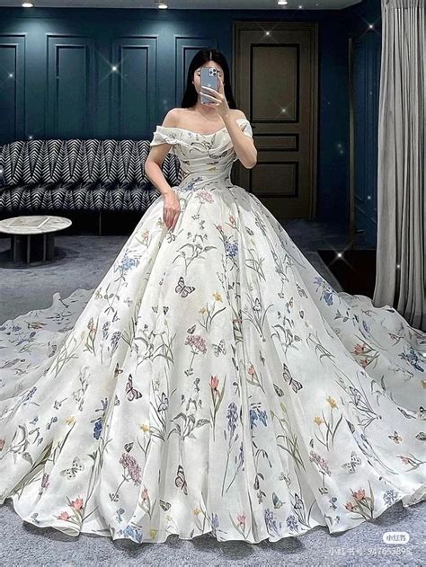 Pin By Jasmine Domingo On Fantasy Theme Gown Extravagant Wedding