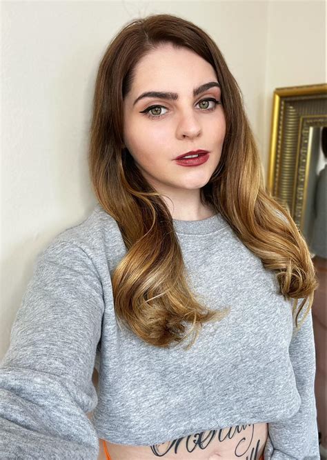 British Babe R Faces