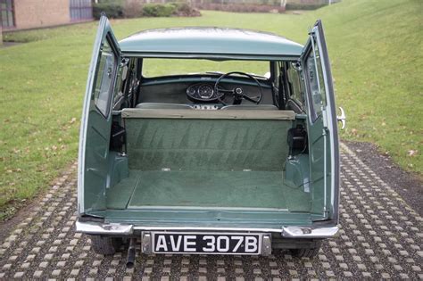 Lot 22 1964 Morris Mini Minor Traveller