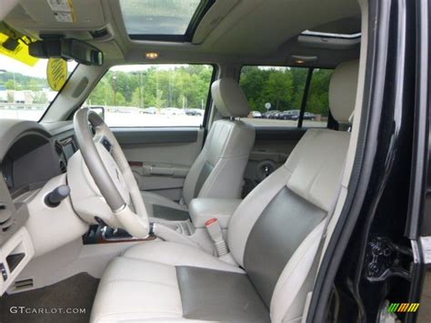 2008 Jeep Commander Limited 4x4 Interior Color Photos