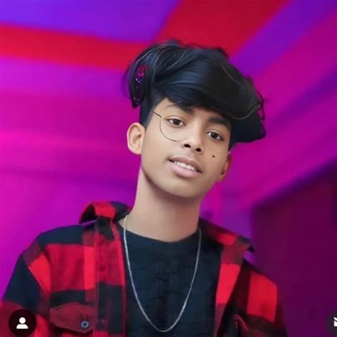 Dav Kumar Ffrajkumarup43 • Threads Say More