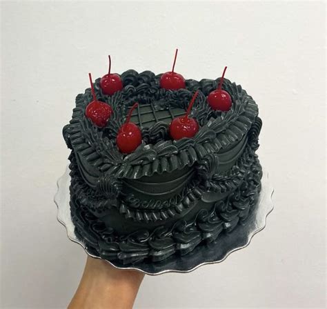 Pin By Kendall Farrae On Erins Emo Cocktail Party Gothic Birthday Cakes Simple Birthday Cake