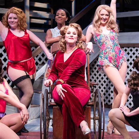 Red Light District အနီရောင်နယ်မြေ