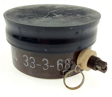 Szkolna Mina Przeciwpiechotna Gyata 64 Vs 50 Pmn Węgry Treningowa