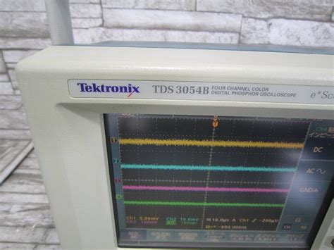 Tektronix Tds3054b 500 Mhz 5gs S 4 Kanal Digitaloszilloskop Kostenloser Ebay
