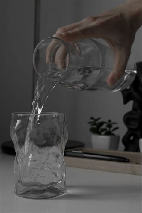 how much water do we actually need to drink in a day artofit