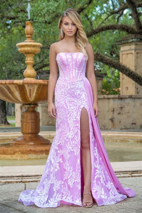 Ava Presley 28291 Natalie M Ava Presley 28291 Natalie M