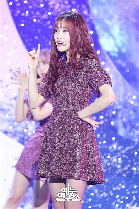 쇼 음악중심 180512 여자친구 밤 현장 포토 ユジュ