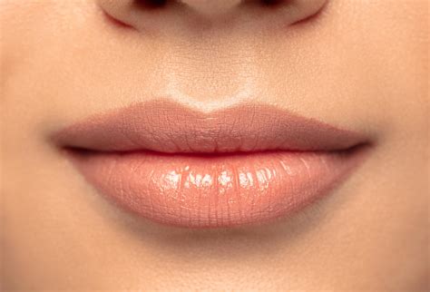 Lip Fillers Newcastle The Top Five Benefits Of Lip Fillers The Dental Care Clinic Dentist