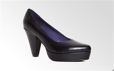Vagabond Shoes | Prague Stay