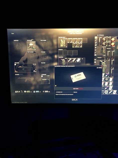 i literally spawned in with a labs keycard while doing a scav run in