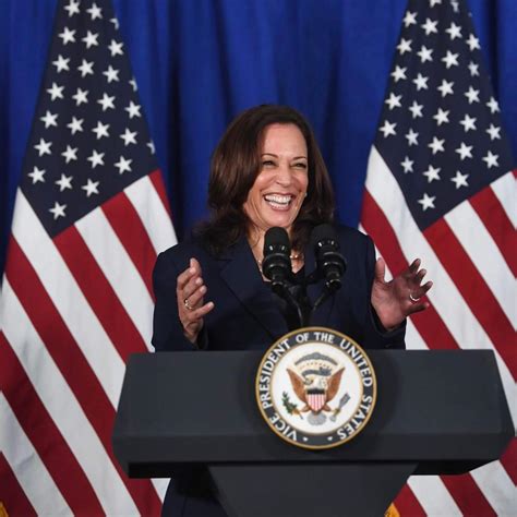 Vice President Kamala Harris Truth And Service To America The Dig At