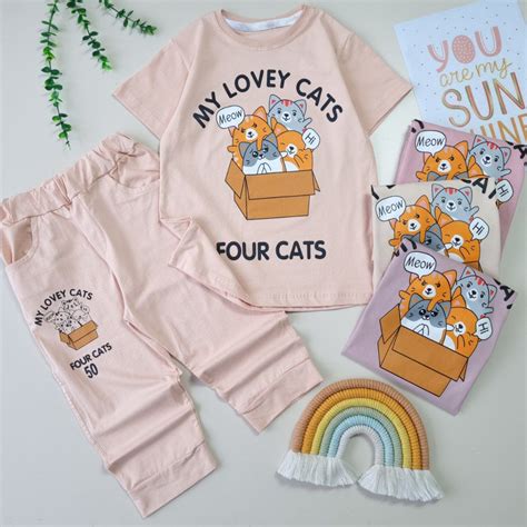 فروشگاه اینترنتی لباس بچه گانه کودک من تیشرت شلوارک 4گربه جعبه ای