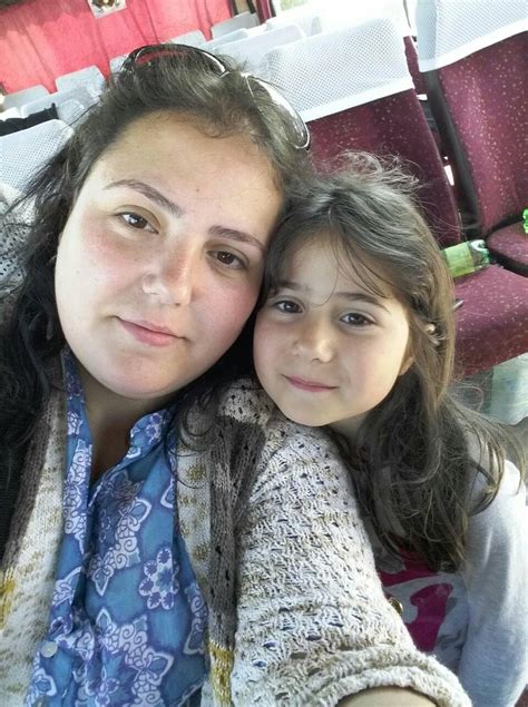 თბილისის 85 ე საჯარო სკოლის პედაგოგის ნინო ილურიძის ელექტრონული პორტფოლიო იაკობ გოგებაშვილის