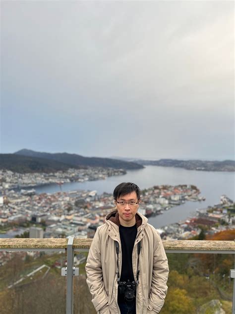 Fx Patrick Ryanto Medium