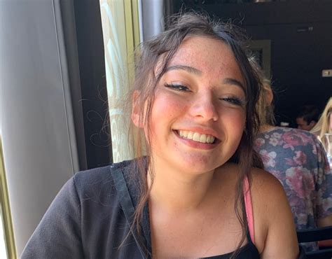 Good Looking Sixteen Year Olds