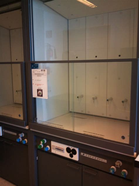 Wet Lab ‒ Rrl ‐ Epfl