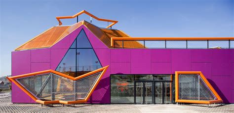 99 条 Container Architecture 和 建筑 点子，即刻收藏 集装箱、貨櫃屋、集装箱房屋 以及更多