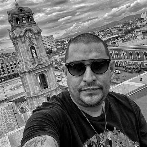 Carlos De La Rosa Carlosadelarosa • Threads Say More