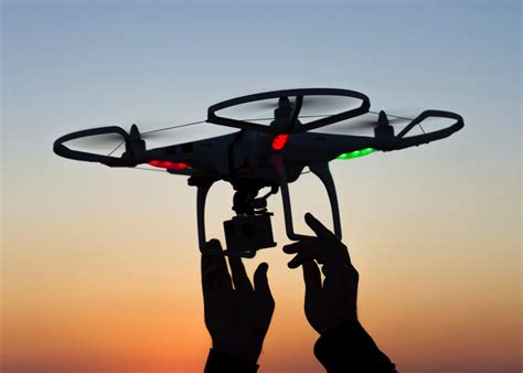 Quien Creo Los Drones Y En Que Año Drone HD Wallpaper Regimage Org