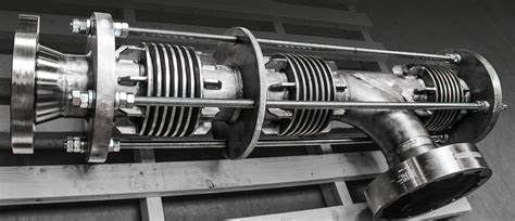 Corner Relief Expansion Joints With Ring Reinforcement For 145 Barg Pressure