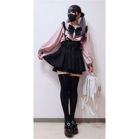 私服にリュックはダサい？男女の人気ブランド•おしゃれ＆かっこいいコーデ8選！