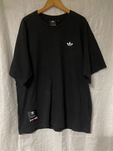Adidas Pixar 聯名 背大圖 偏寬鬆版t B4 他的時尚 上衣與西裝 T恤、polo衫在旋轉拍賣