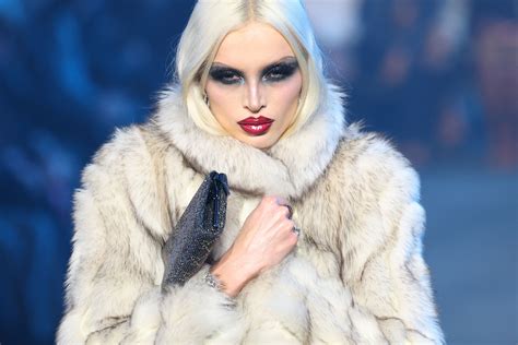 Gucci Show Demna A New York Fa Sfilare Le Super Top