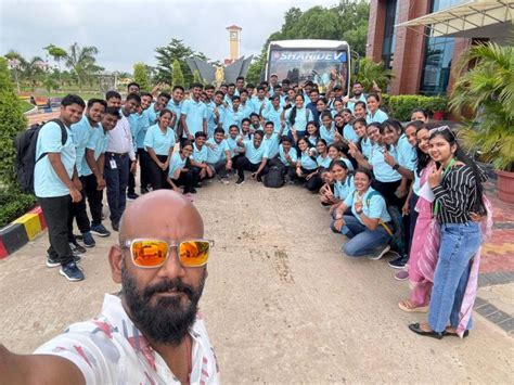 Soumya Singh On Linkedin Teamwork Newbeginnings Fieldvisit