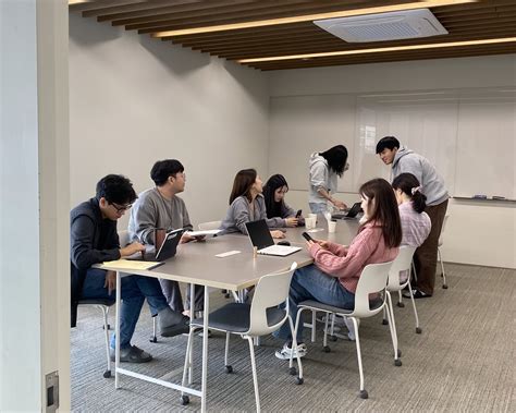 신년사 와들 Ai 에이전트로 이커머스 구매 여정 혁신”