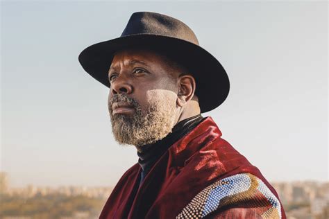 Péricles Sofre Por Amor Na Inédita Ainda Me Iludo” Assista Ao Clipe