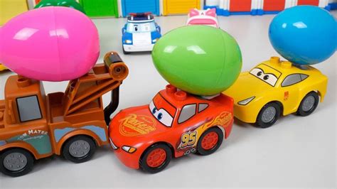 ماشین بازی کودکانه با اسباب بازی های مک کوین و ماشین پلیس های کوچولو