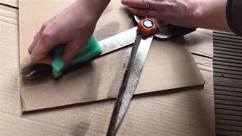 Removing Rust From Tools With WD WD Gulf