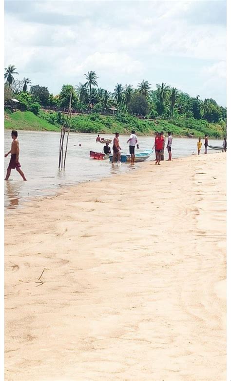 គួរឲ្យរន្ធត់ សិស្សស្រីម្នាក់បានស្លាប់ ដោយសារលិចទូកចម្លងដឹកសិស្សសាលា នៅឃុំឈូក ស្រុកប្រាសាទសំបូរ