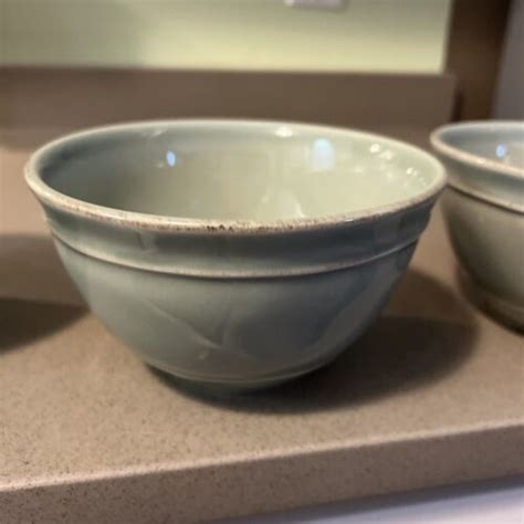 4 Pottery Barn Celadon Green Cambria Cereal Bowls Read Description