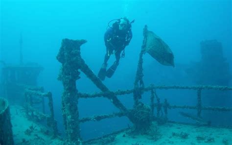 Explore Uss Spiegel Grove Key Largo Floridas Premier Scuba Diving Wreck