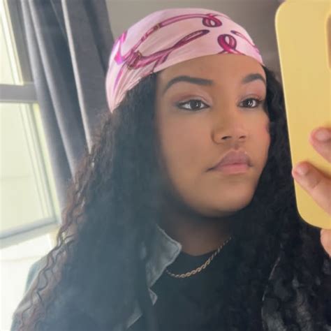 Brianna Breealli • Threads Say More