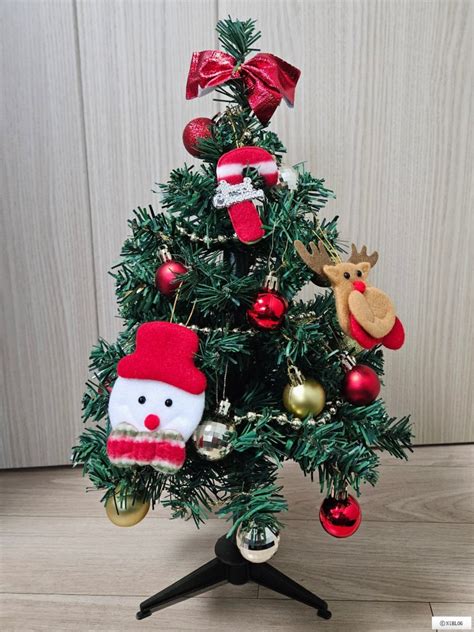 다이소 크리스마스트리 꾸미기 Pick 크리스마스 트리and장식볼캐릭터트리장식led4색트리전구 네이버 블로그