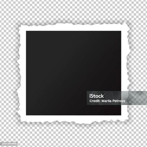 투명한 배경에 고립 된 찢어진 가장자리가 있는 빈 복고풍 사진 프레임 레트로 사진 카드 템플릿입니다 벡터 일러스트 레이 션 0명에 대한 스톡 벡터 아트 및 기타 이미지