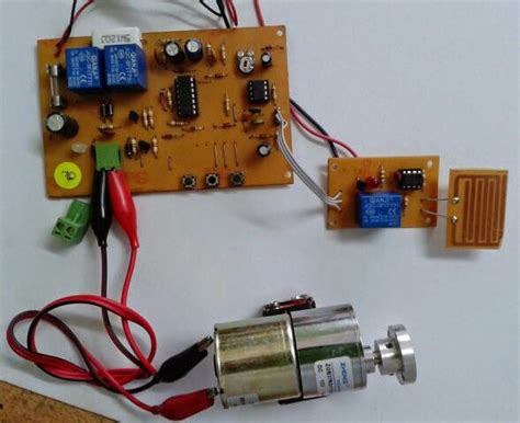 Projek Elektronik Ampaian Automatik