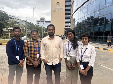 Microsoft Industrialvisit Verilog Systemverilog Fpga Asicdesign Vlsi Chipdesign Uvm