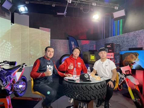 Sharshuvuu Bat Twitter