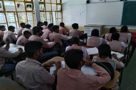 Atal Adarsh Vidyalaya Ansari Nagar New Delhi Admission Fee Affiliation