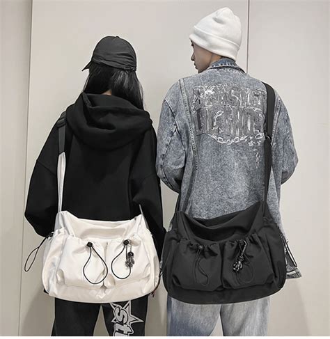 에이어패럴 [당일발송 남여공용] 데일리 스트링 캔버스 크로스백 빅 버클 보부상 숄더 슬링 아이패드 가방 Gb029