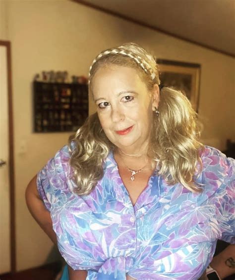 Beautiful Or Not Gilf