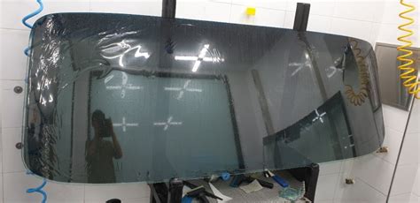 현대 트라고 트럭 앞유리교환후기 주행중 돌빵등으로 파손된 현대 E 마이티 전면유리교환 그리고 메가트럭 앞유리 열차단썬팅 정보 공유 Tip~ 네이버 블로그