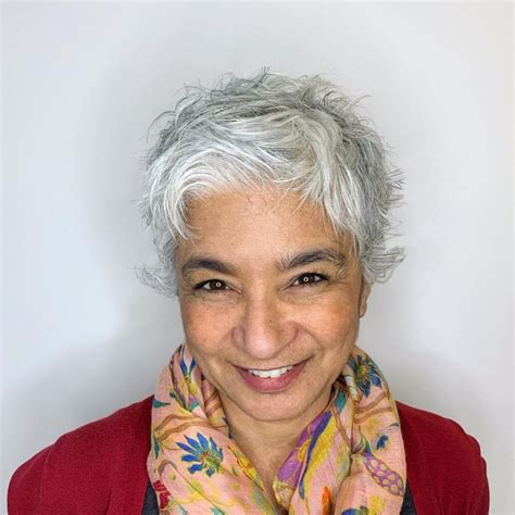 50 Modern Textured Pixie Cut Hairstyles