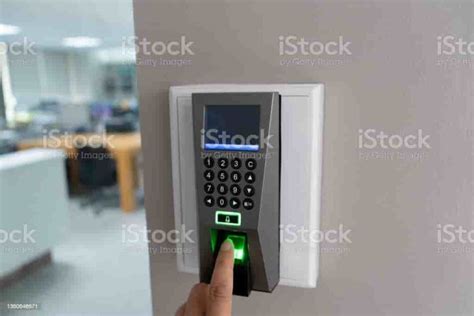 Time Attendance Machine With Biometric Material