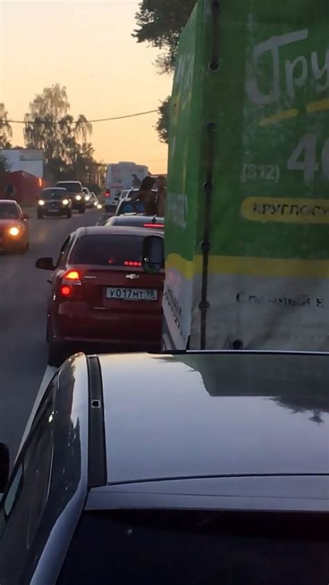 Pair Have Car Sex In Traffic Jam Pictures