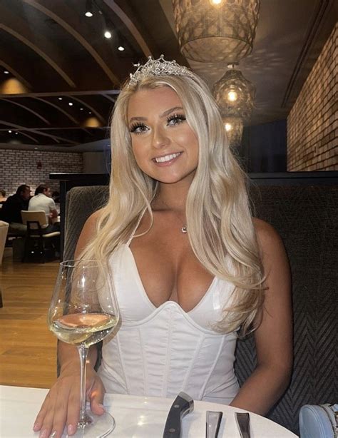 Skye Fuller Mommyirina